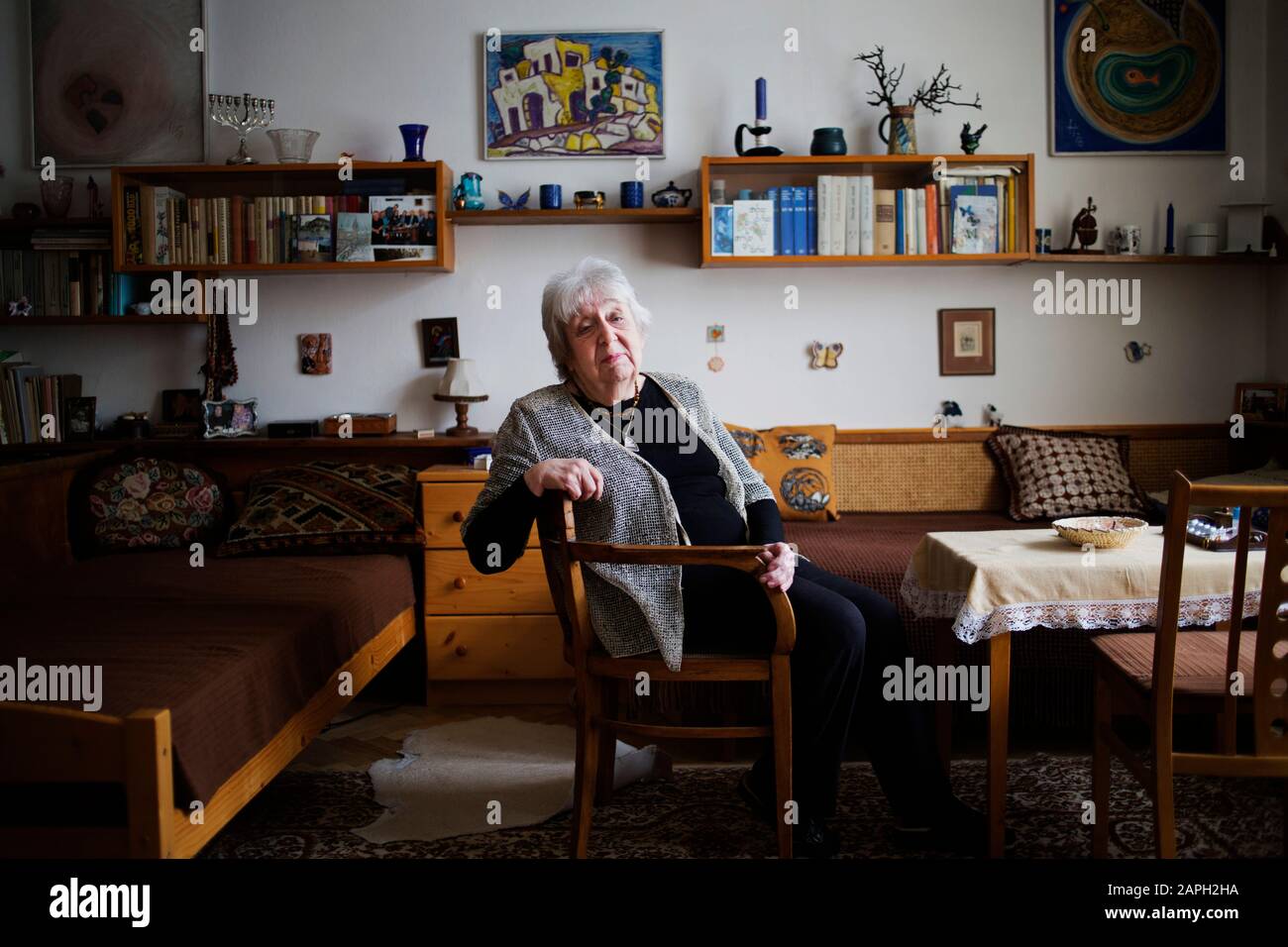 ***FILE PHOTO*** Czech artist, painter, and Holocaust survivor, Helga ...