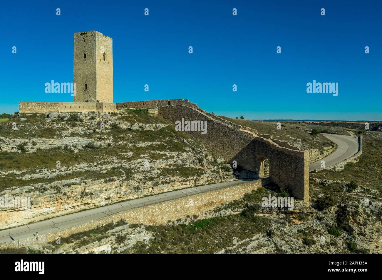 Alarcon castle hi-res stock photography and images - Alamy