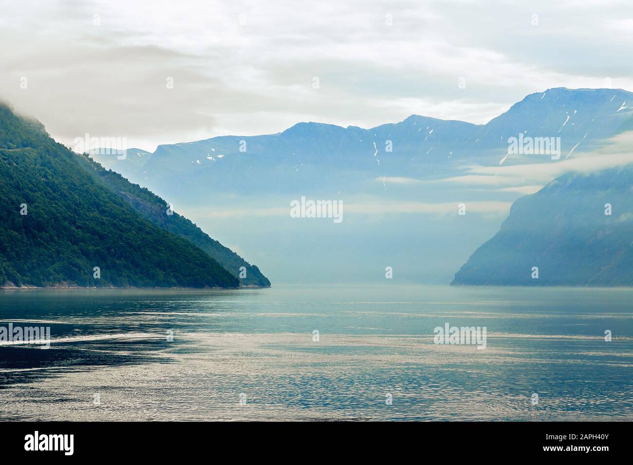 Scandinavian fjords hi-res stock photography and images - Alamy