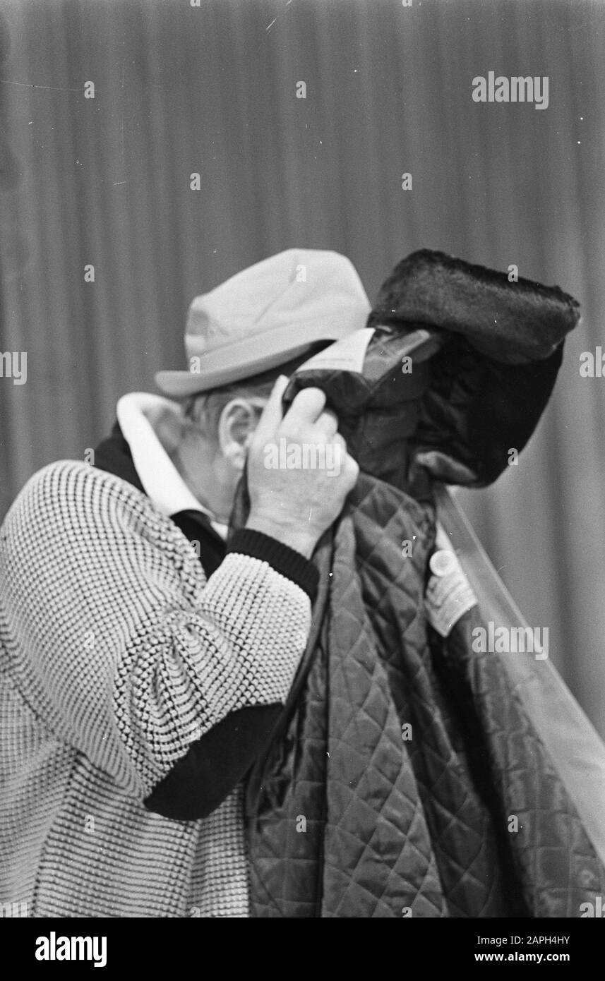 Danny shocked hi-res stock photography and images - Alamy