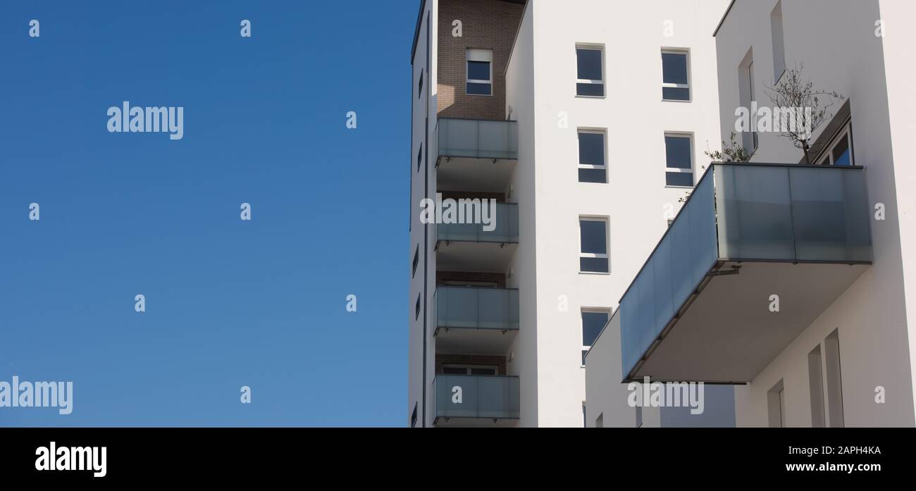 Blue balcony on corner hi-res stock photography and images - Alamy