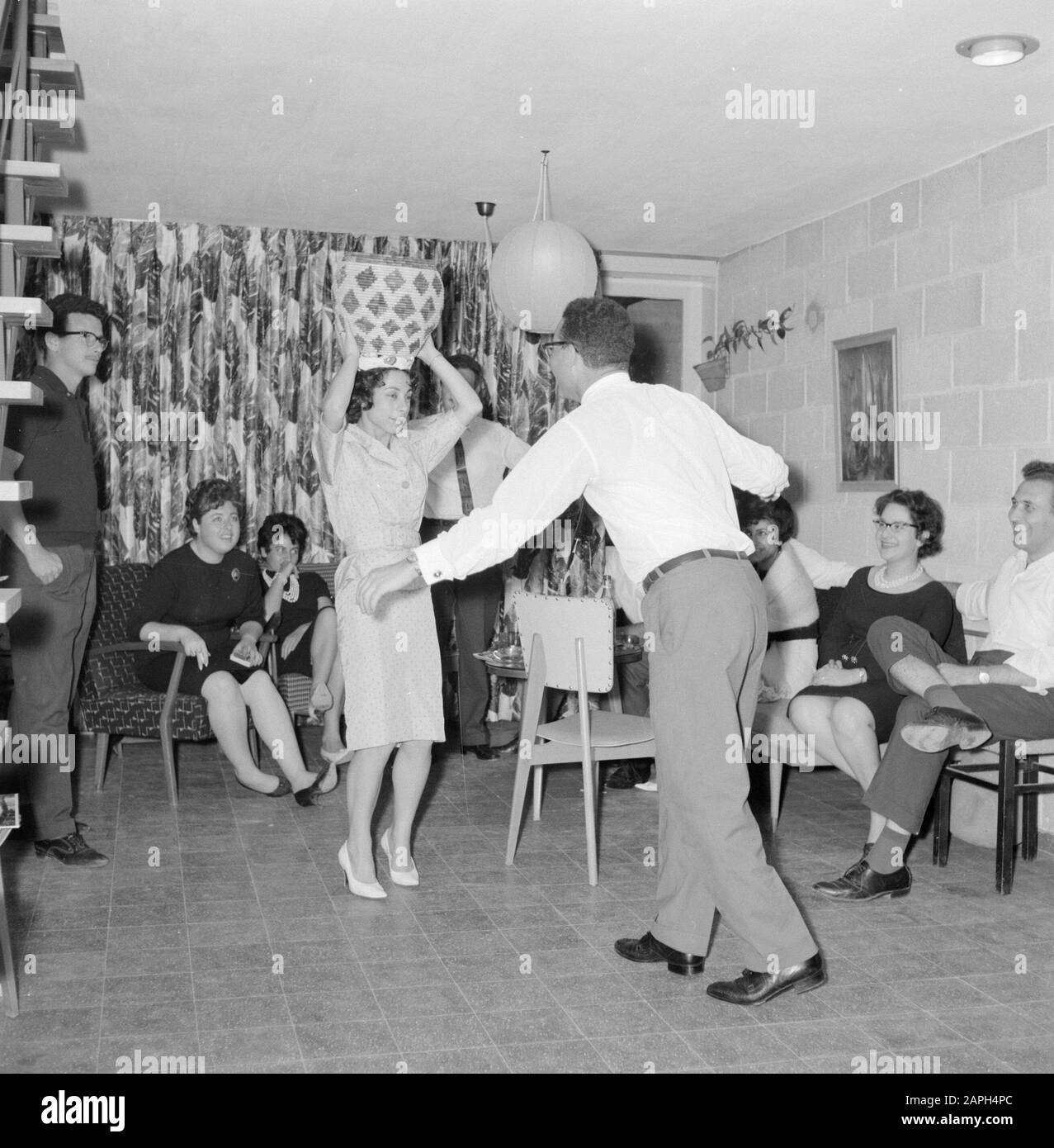 Party hosts home hi-res stock photography and images - Alamy