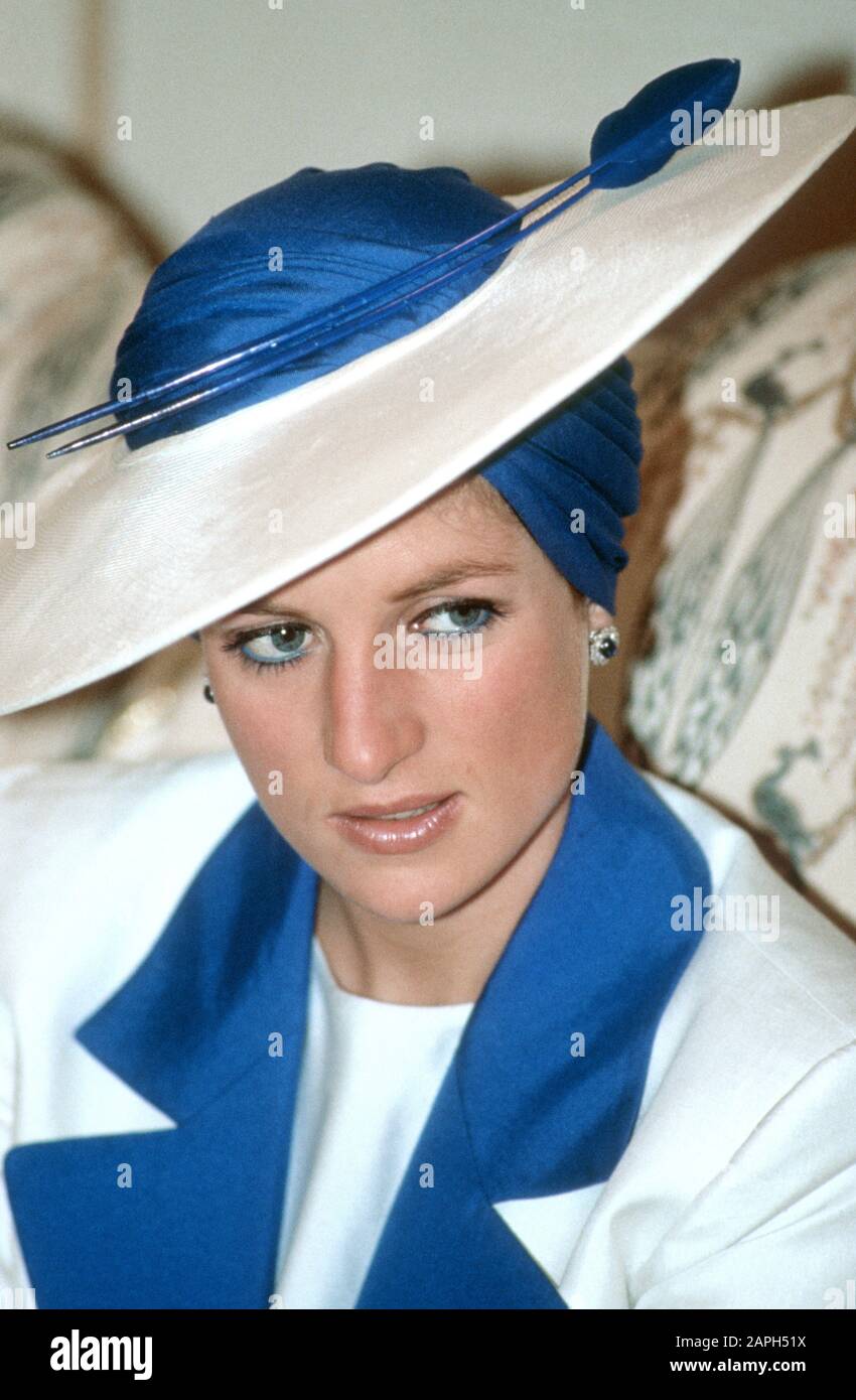 Princess diana wearing hat hi-res stock photography and images - Alamy