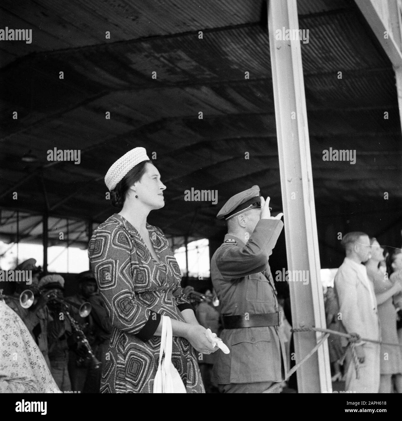 1940s steamboat Black and White Stock Photos & Images - Alamy