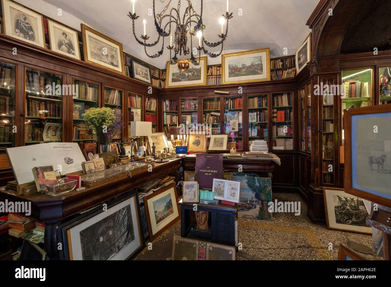 Interior of Cascianelli antique book store in Rome, Italy Stock Photo ...