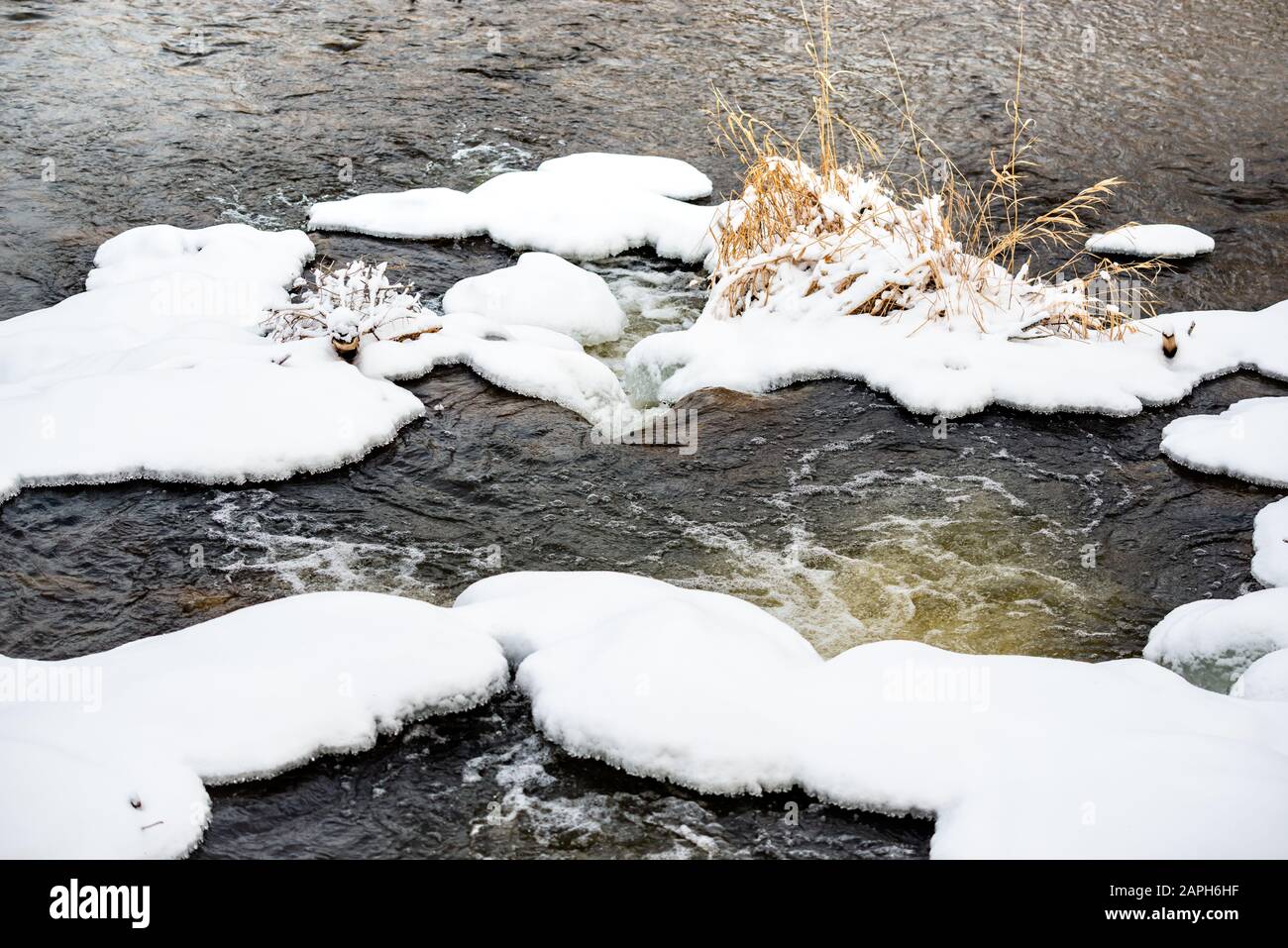 Lachine rapids park hi-res stock photography and images - Alamy