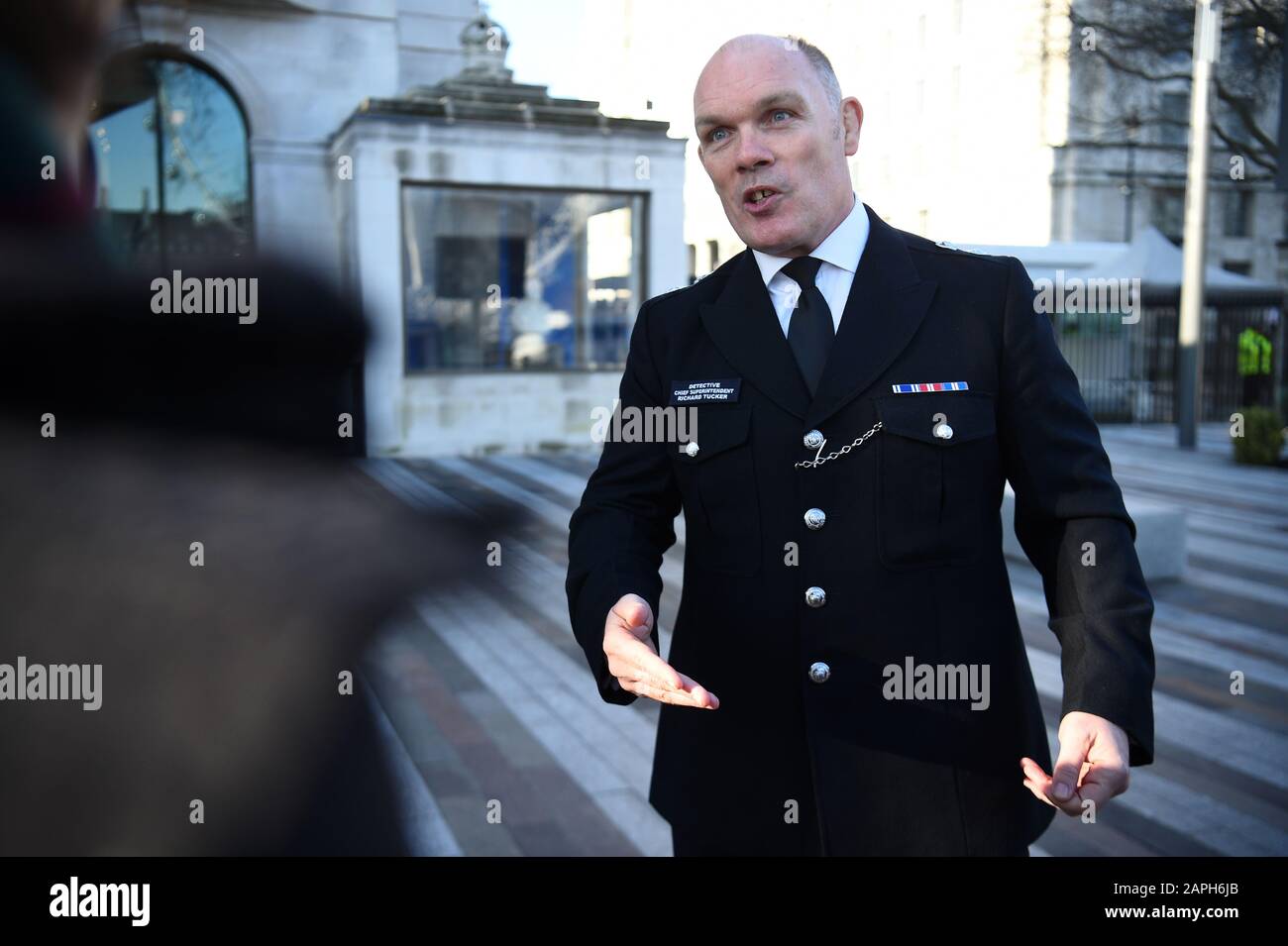 Richard Tucker High Resolution Stock Photography and Images - Alamy