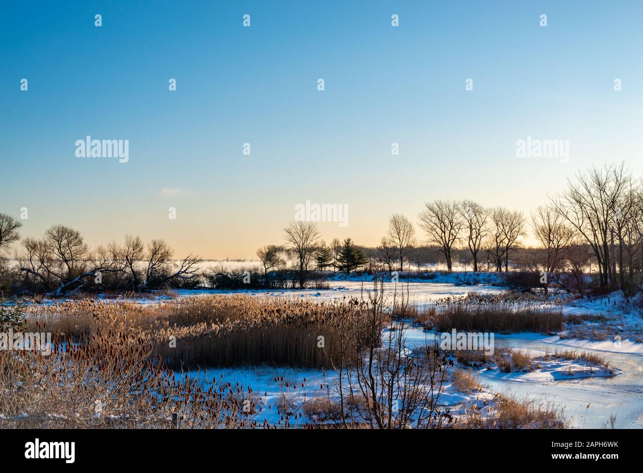 St-Lawrence river in the winter, Lachine rapids Stock Photo - Alamy