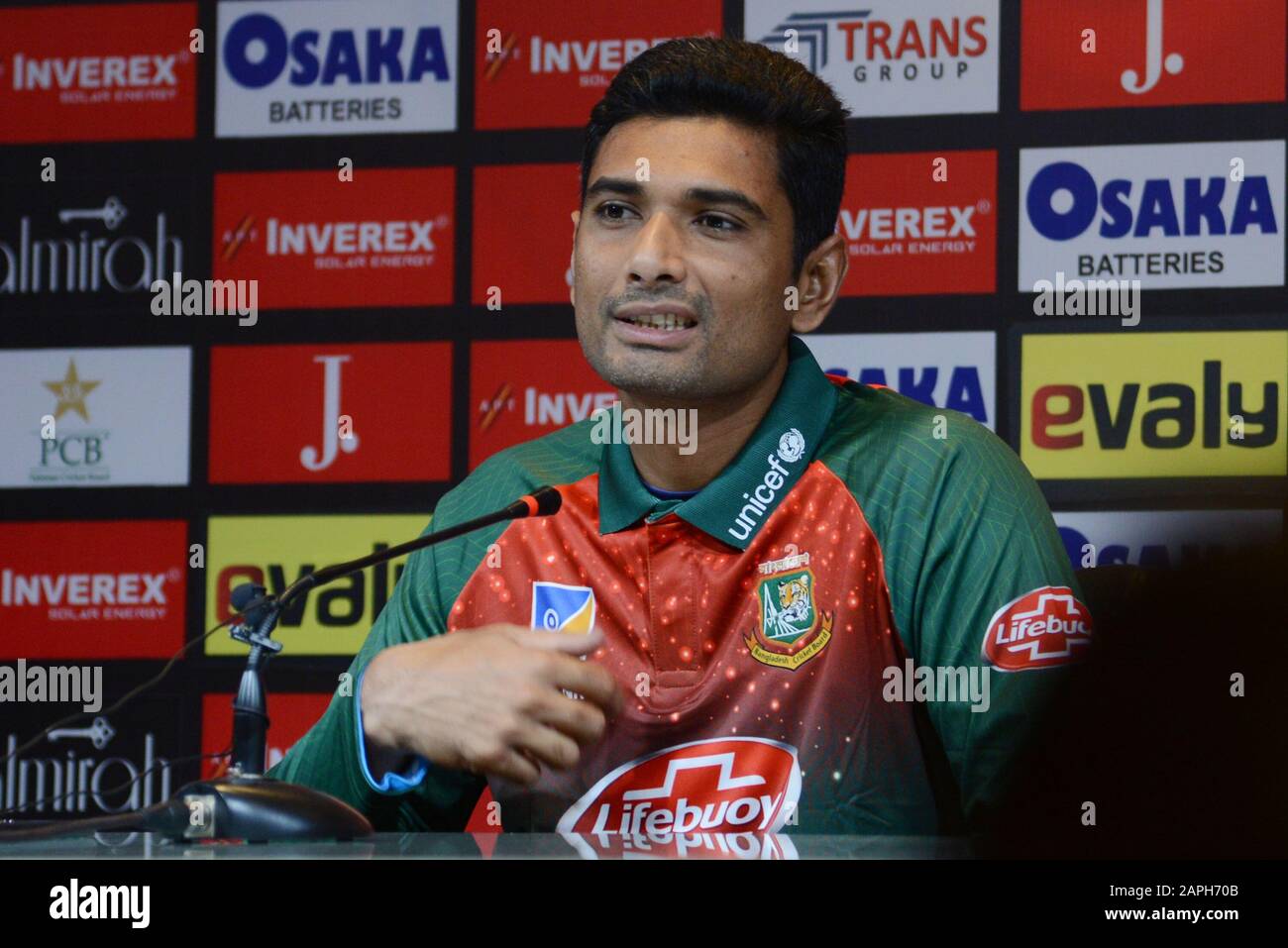 Lahore, Pakistan. 23rd Jan, 2020. Bangladesh's cricket team captain ...