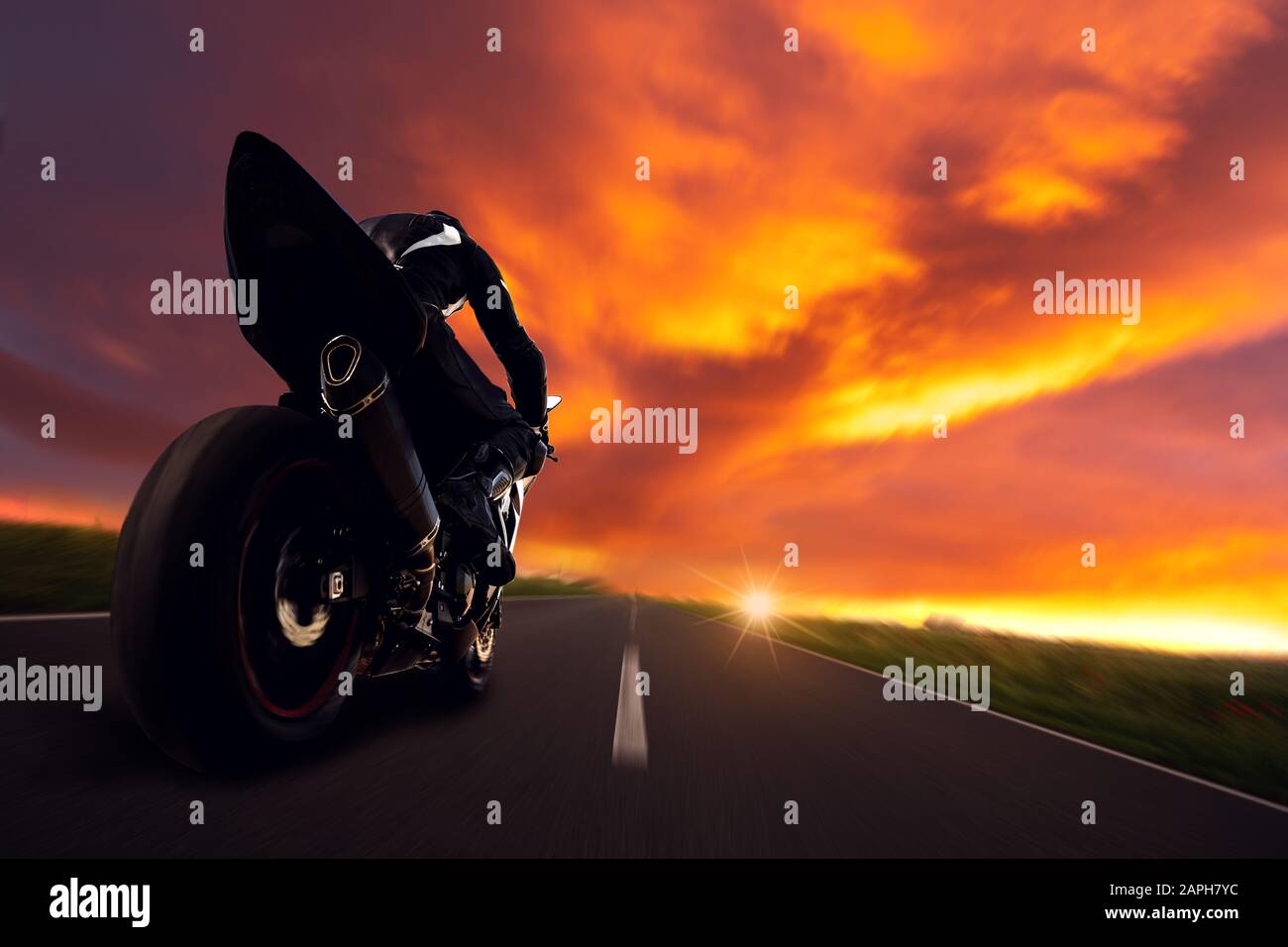 Adventure motorcyclist hi-res stock photography and images - Alamy