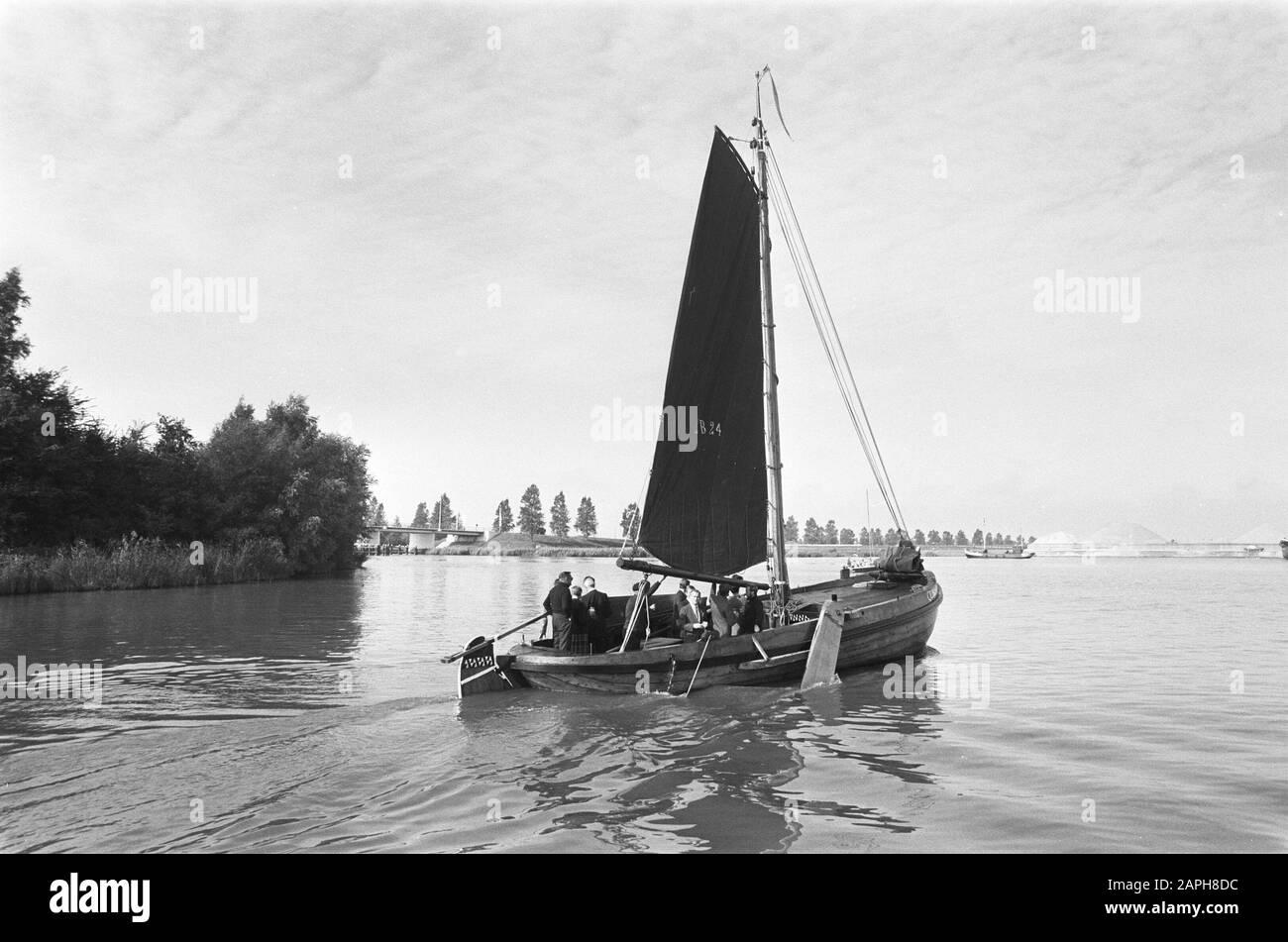 Launching in Elburg of fully restored botter EB 24 by Princess Margriet ...