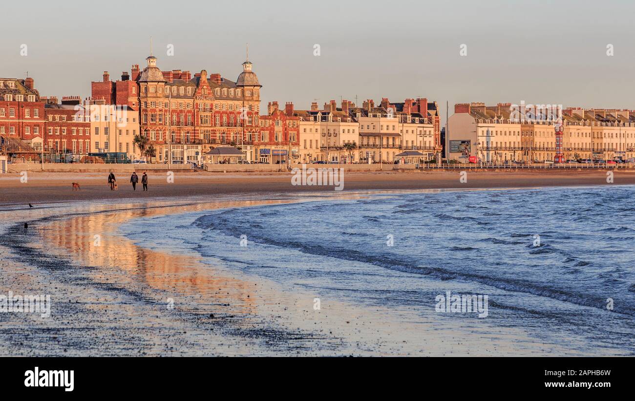 weymouth award winning beach, winter january 2020, frost on beach, cold ...