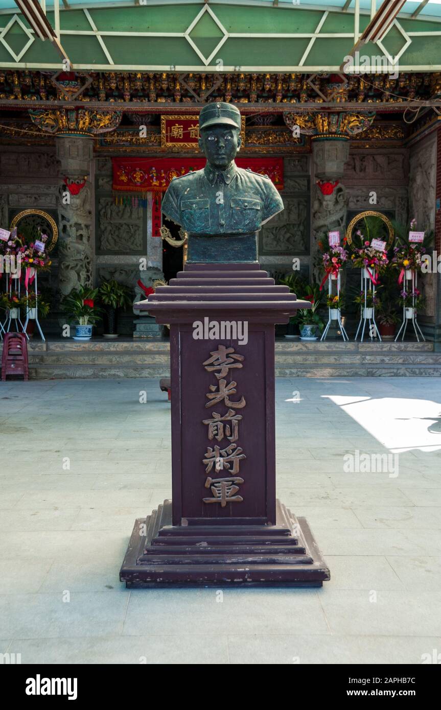 A statue of General Li Guang-qian a regimental commander who died in ...
