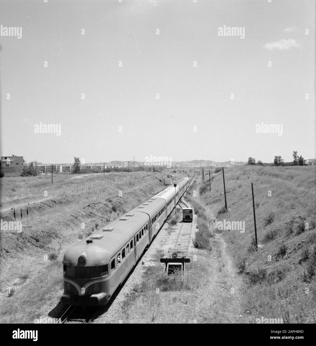Haifa tel aviv train hi-res stock photography and images - Alamy
