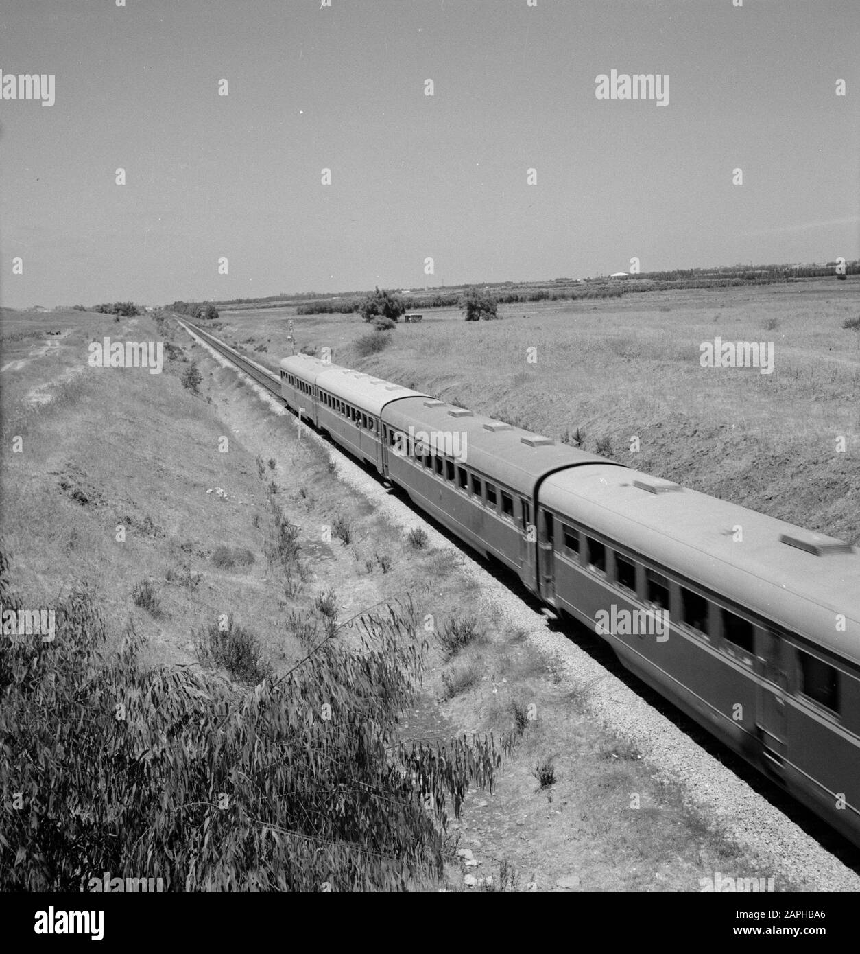 Haifa tel aviv train hi-res stock photography and images - Alamy