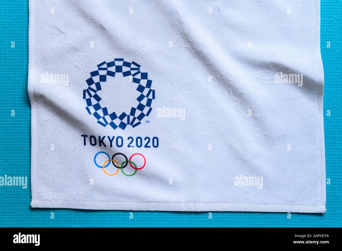 TOKYO, JAPAN, JANUARY. 20. 2020: Olympic background, Tokyo 2020 logo ...