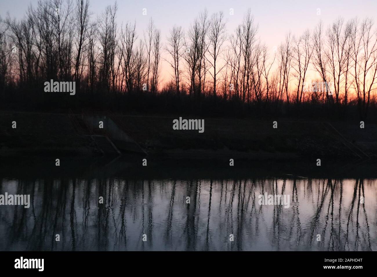 Nature wallpaper of river hi-res stock photography and images - Alamy