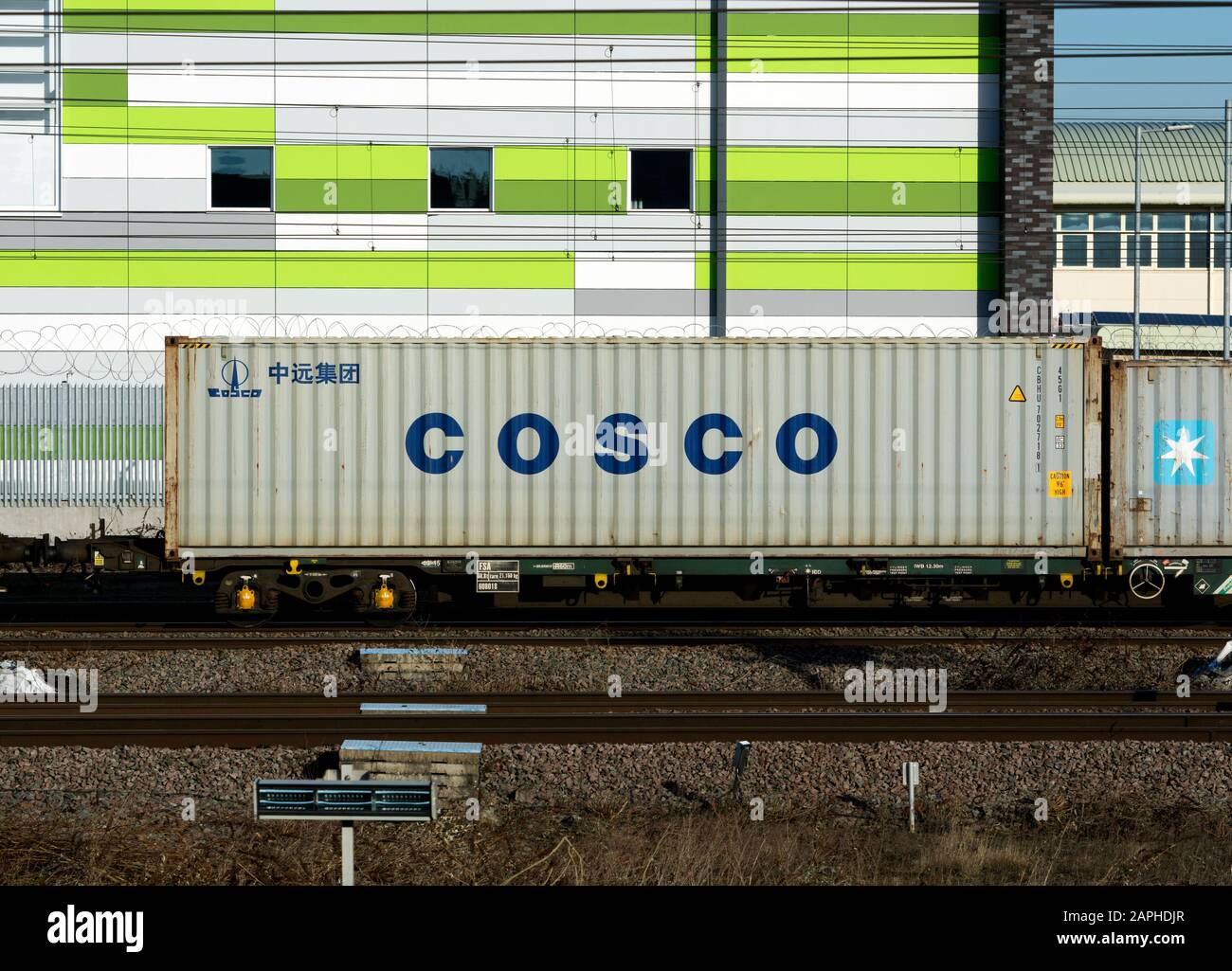 Cosco shipping container hi-res stock photography and images - Alamy