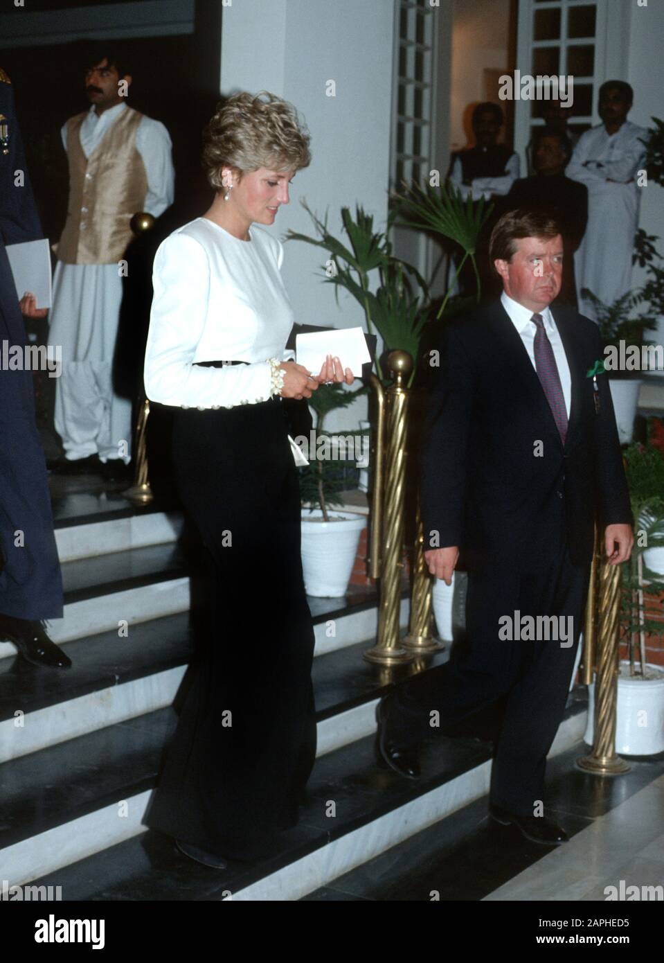 HRH Princess Diana - HRH The Princess of Wales and personal protection ...