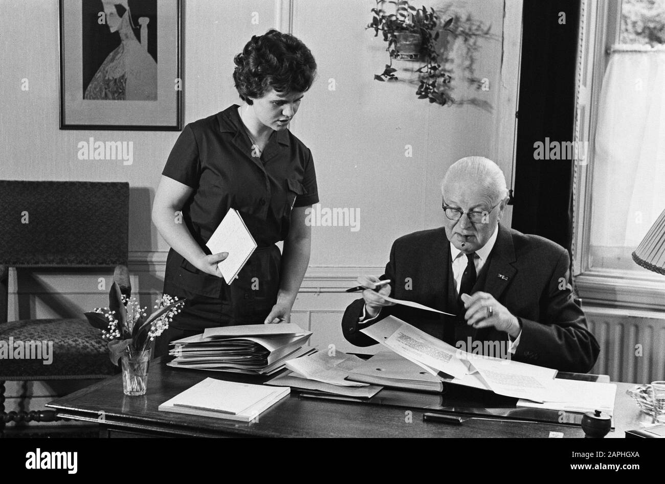 Prof carl romme hi-res stock photography and images - Alamy