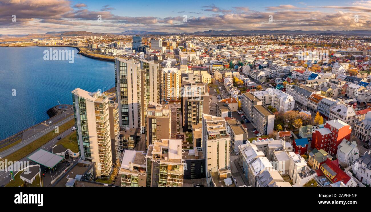 Fall skyline hi-res stock photography and images - Alamy