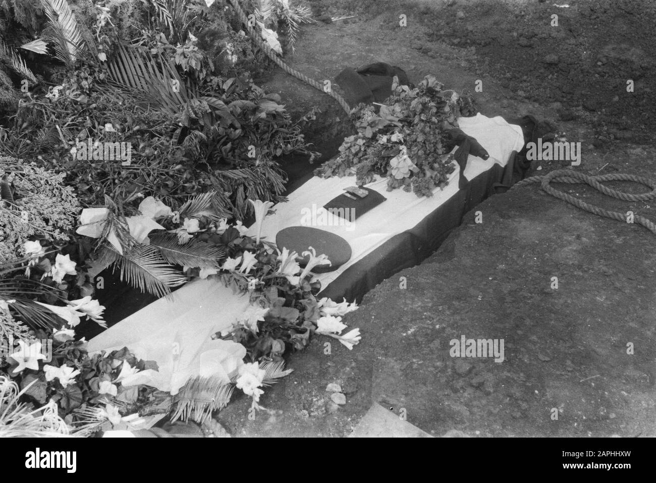 Burial of Major B.H.J. Callenbach on the Field of Honor Menteng Pulo ...