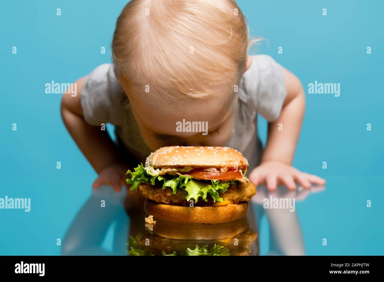 Person buried with food hi-res stock photography and images - Alamy