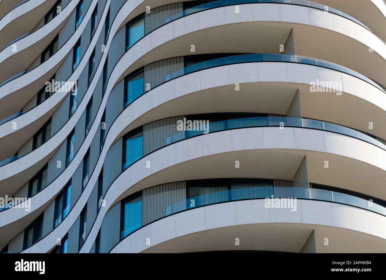 Tower tall aspiring architecture hi-res stock photography and images ...