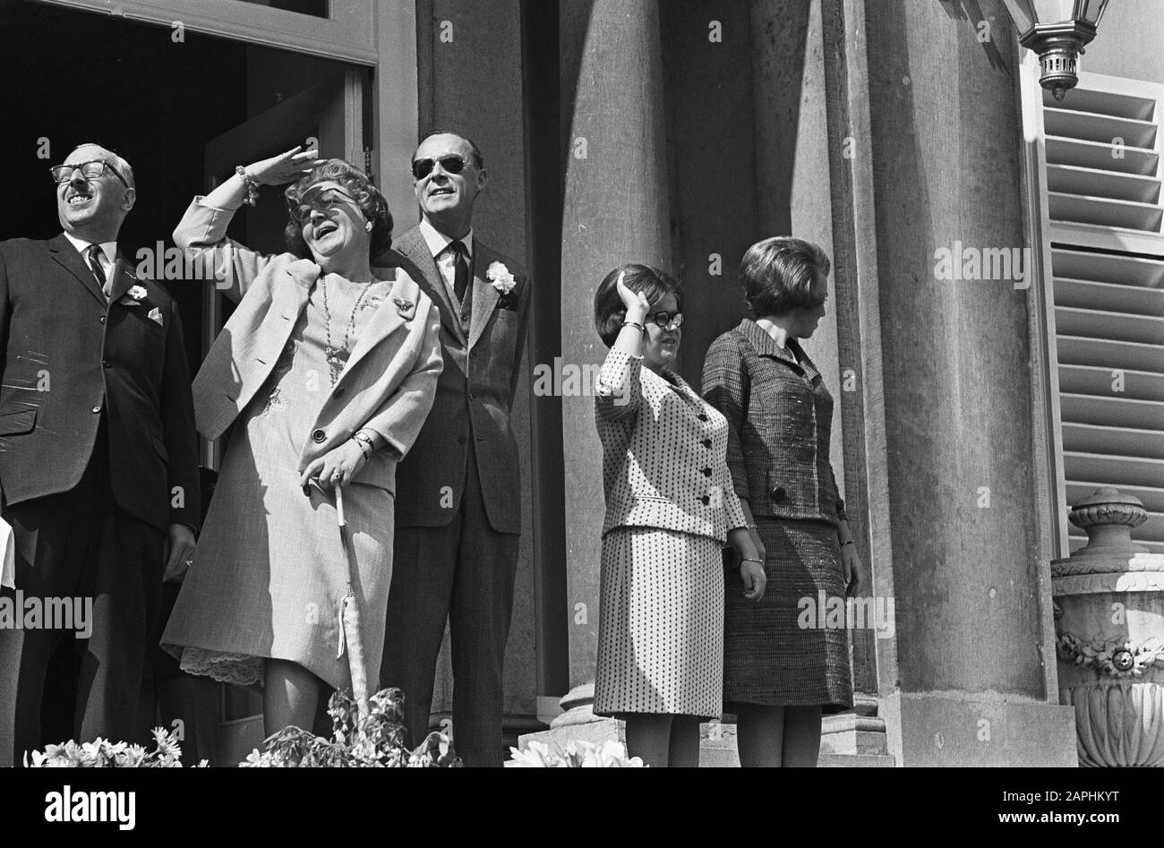 Queen's Day 1965 Description: The royal family is on the board Date ...