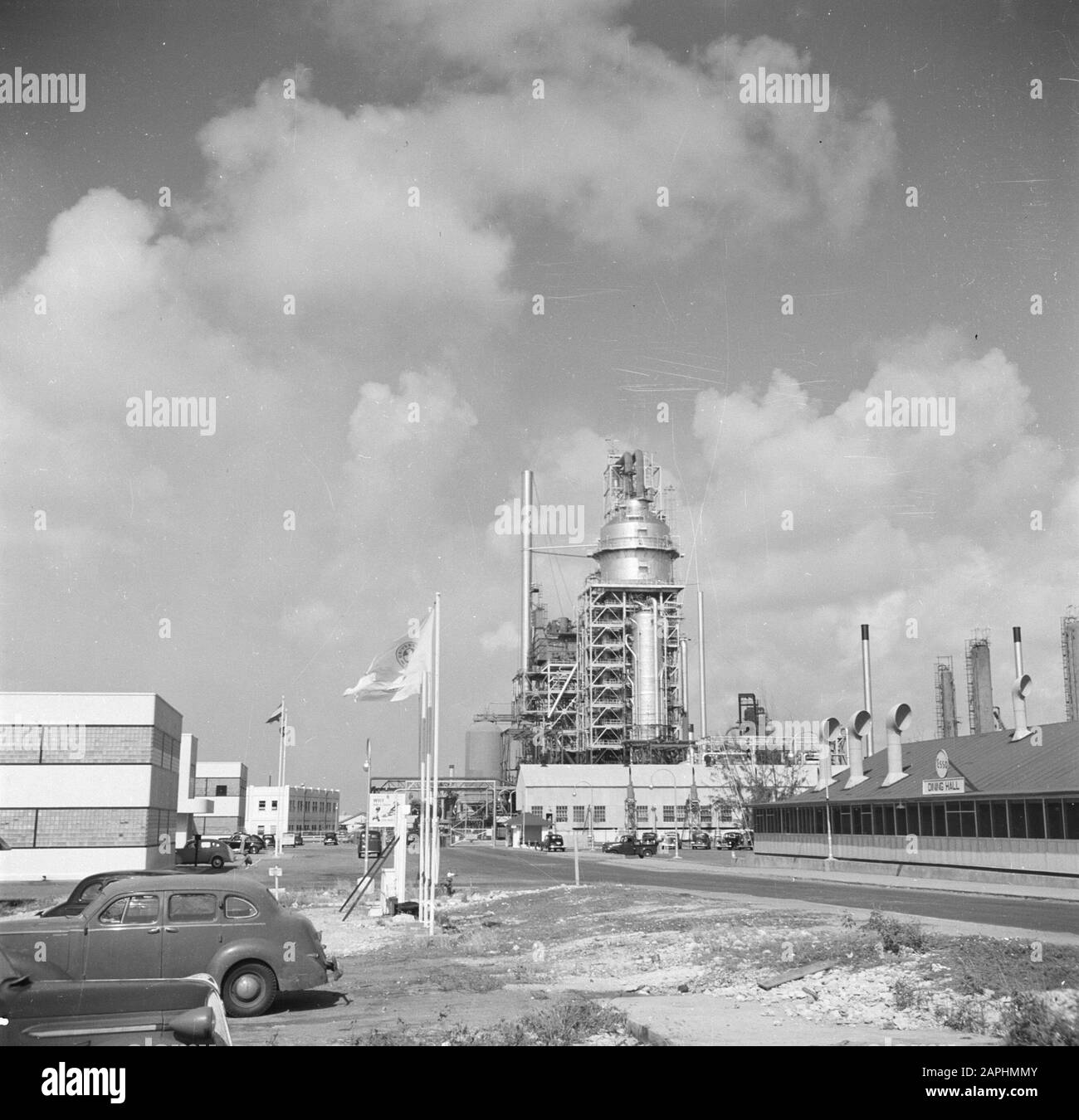 Travel to Suriname and the Netherlands Antilles Description: The Lake ...