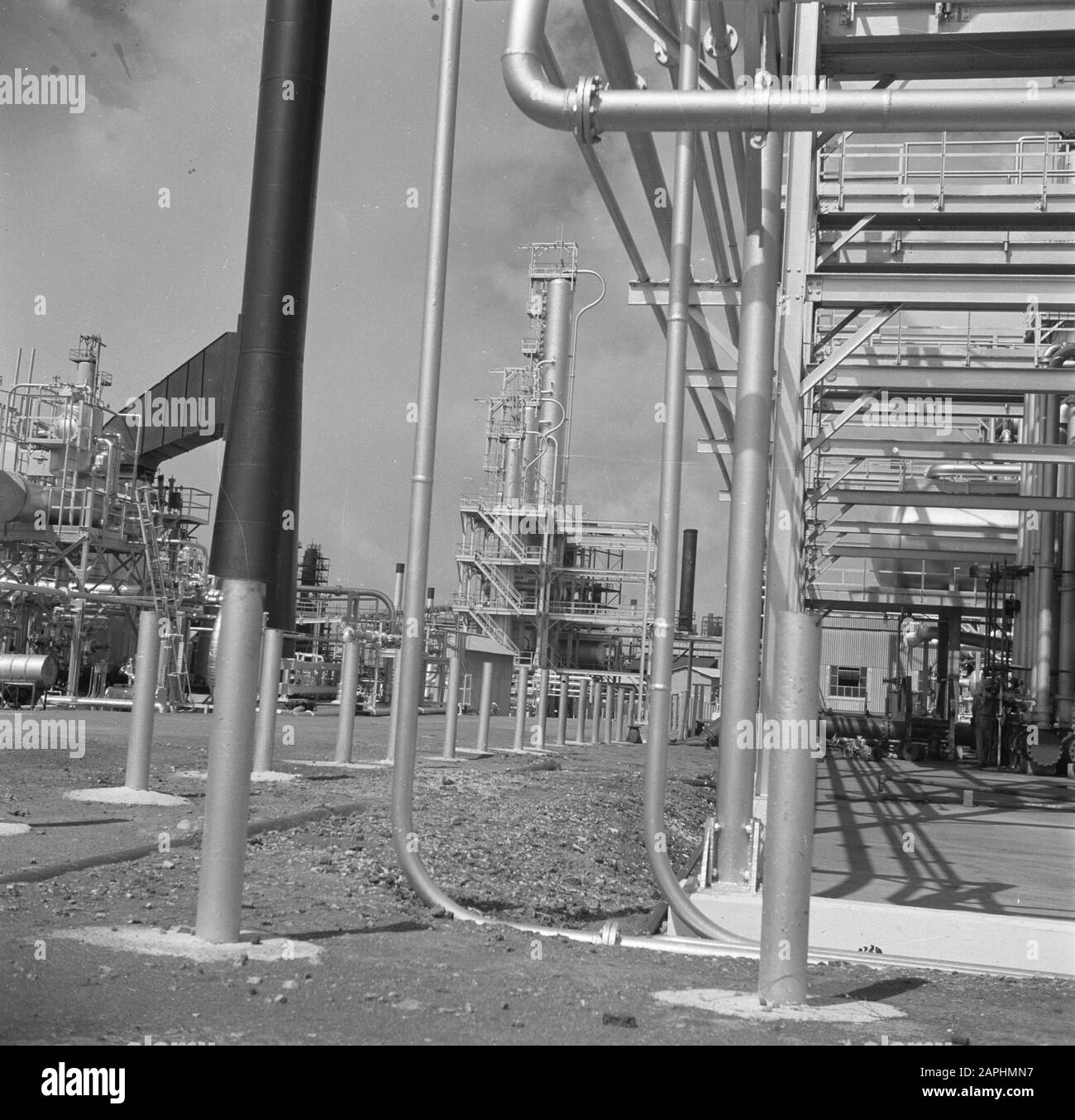 Travel to Suriname and the Netherlands Antilles Description: The Lake ...