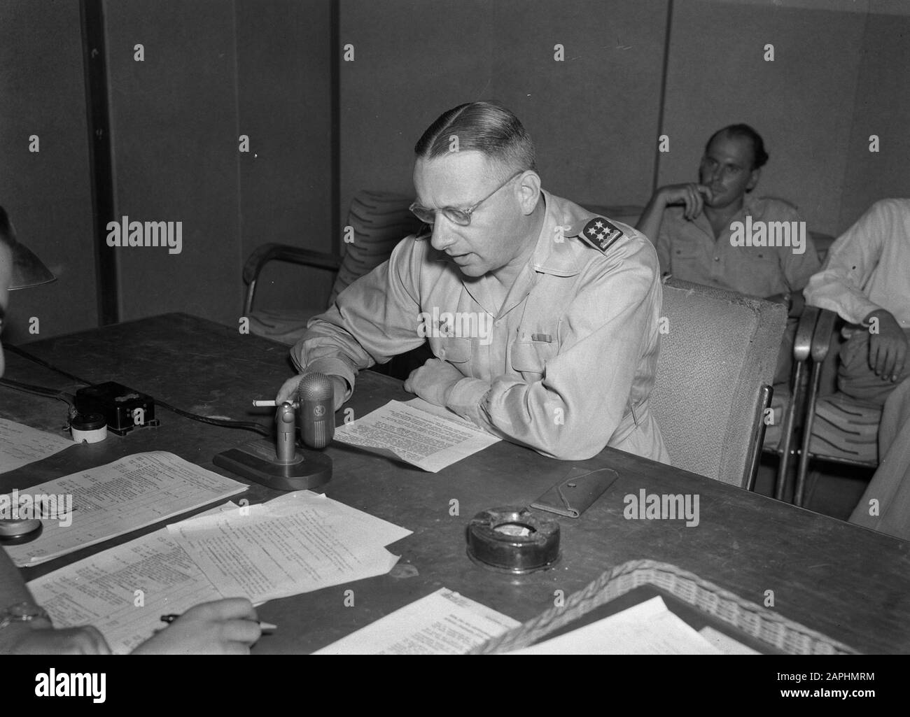 Radio report Description: The army commander General Spoor opens the ...