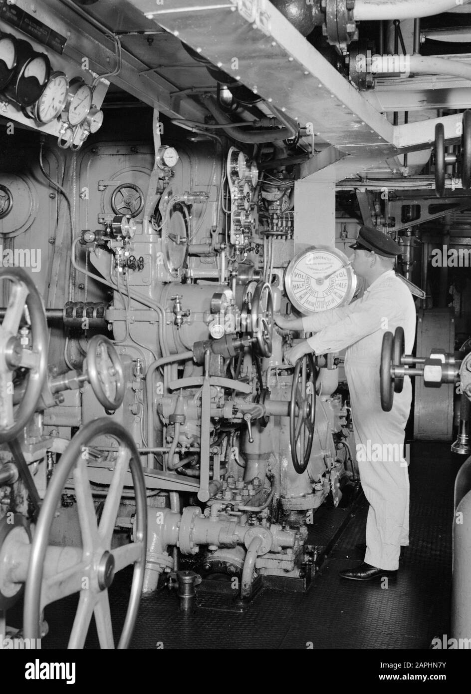 Voyage photos Black and White Stock Photos & Images - Alamy