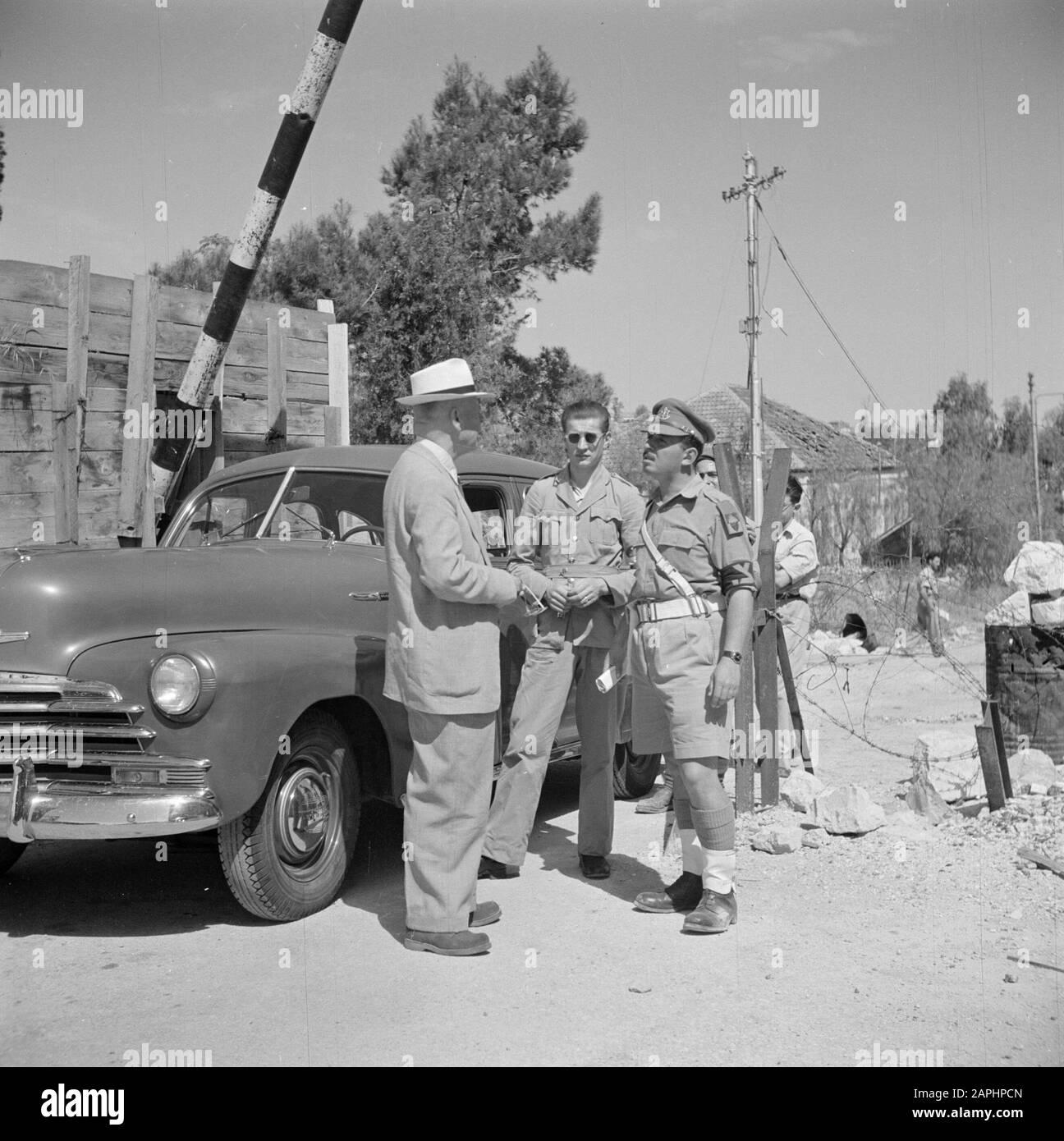 Israeli border crossings Black and White Stock Photos & Images - Alamy