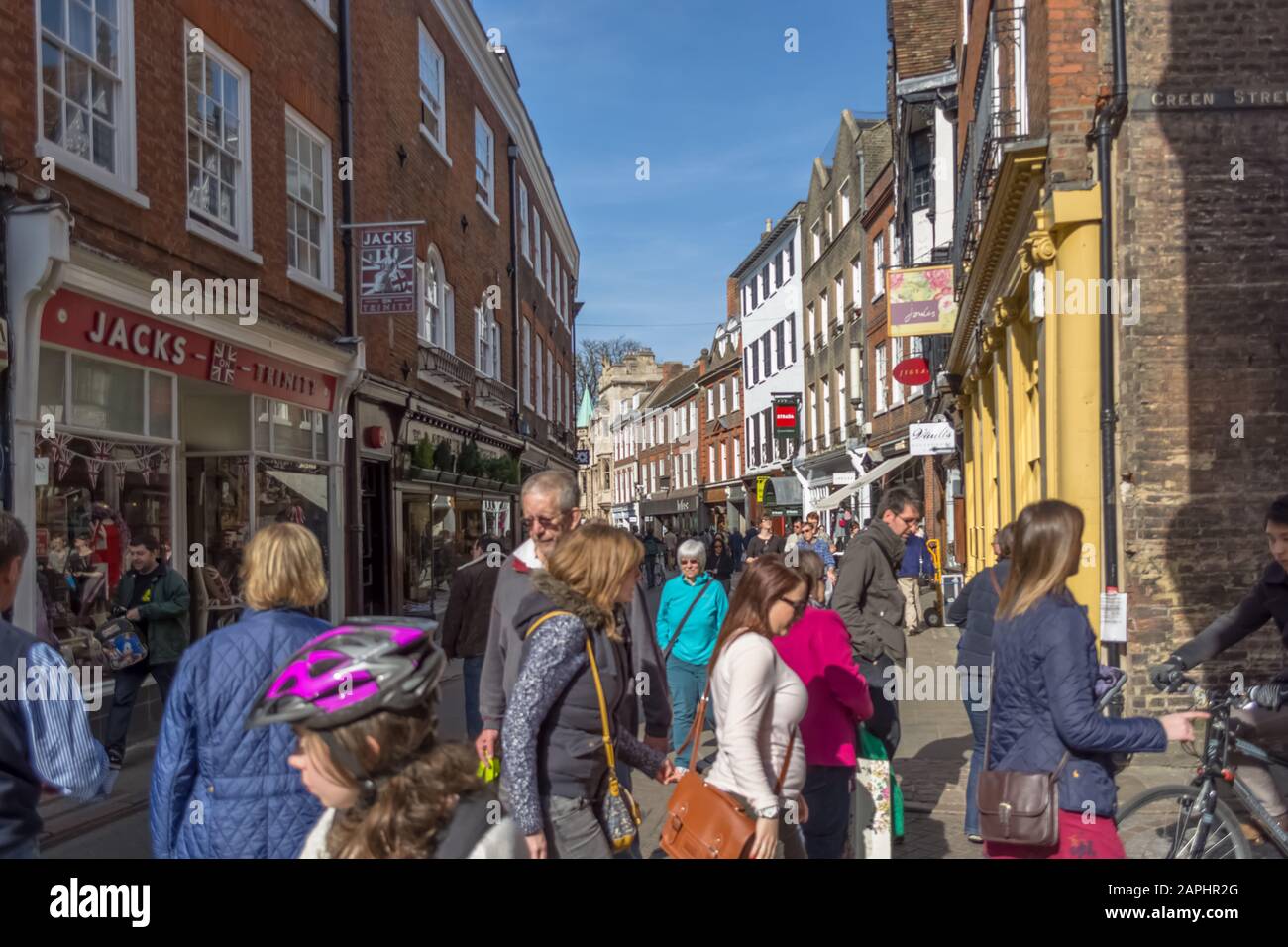 Victorian cambridge street lamp hi-res stock photography and images - Alamy