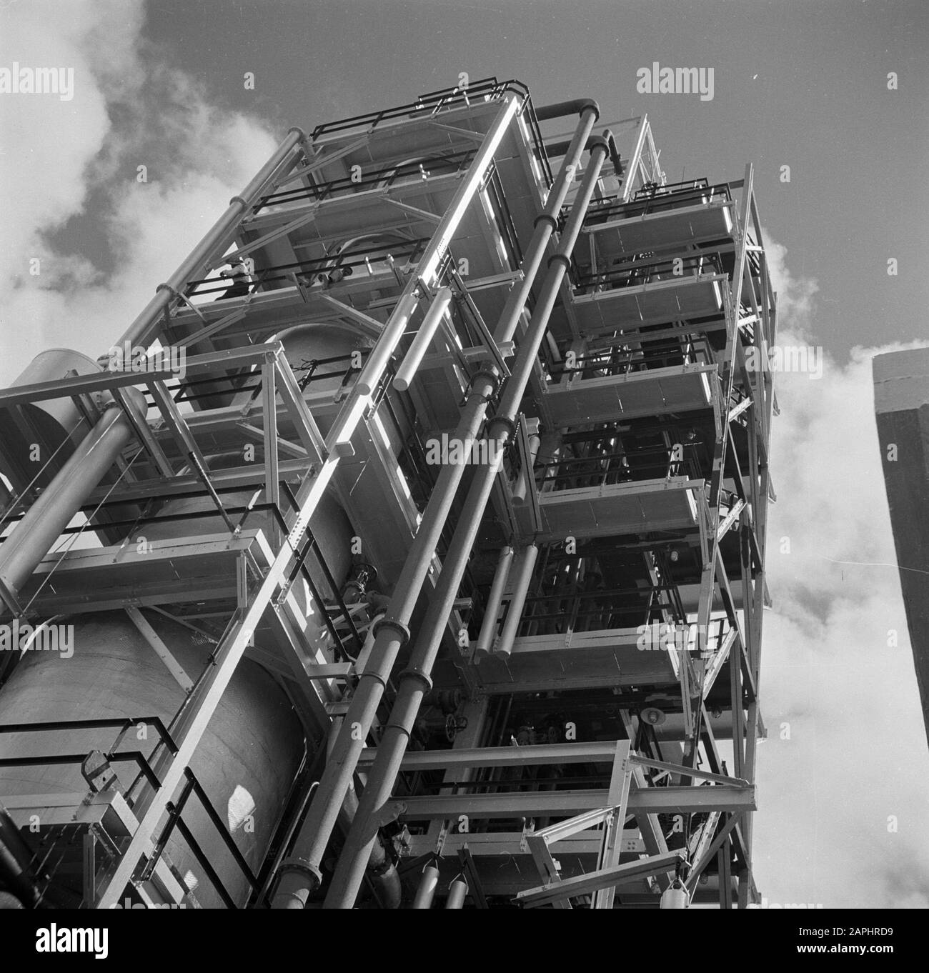 Oil refinery curacao Black and White Stock Photos & Images - Alamy