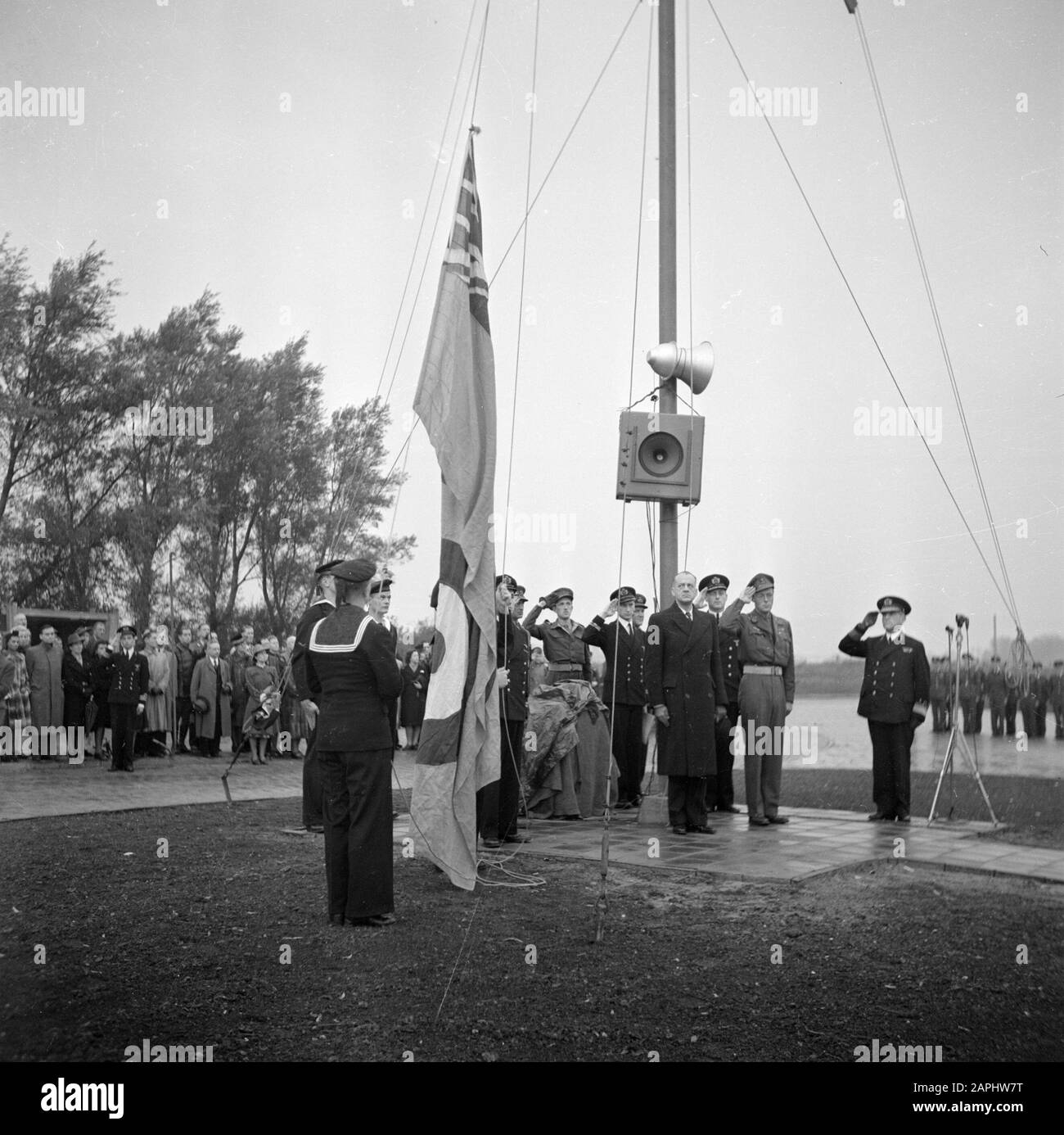 Salute, flag, military Black and White Stock Photos & Images - Alamy