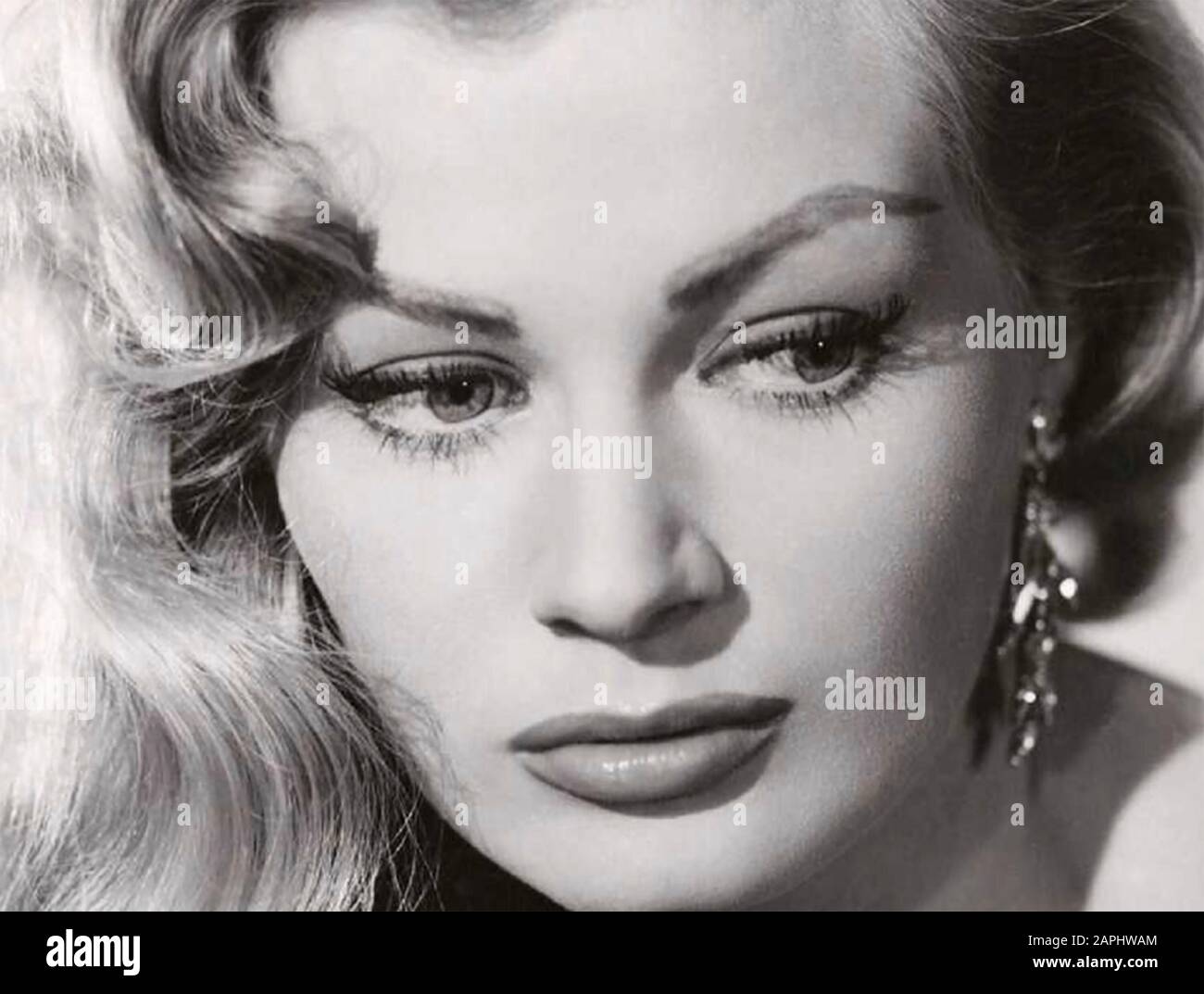 Anita ekberg 1955 hi-res stock photography and images - Alamy
