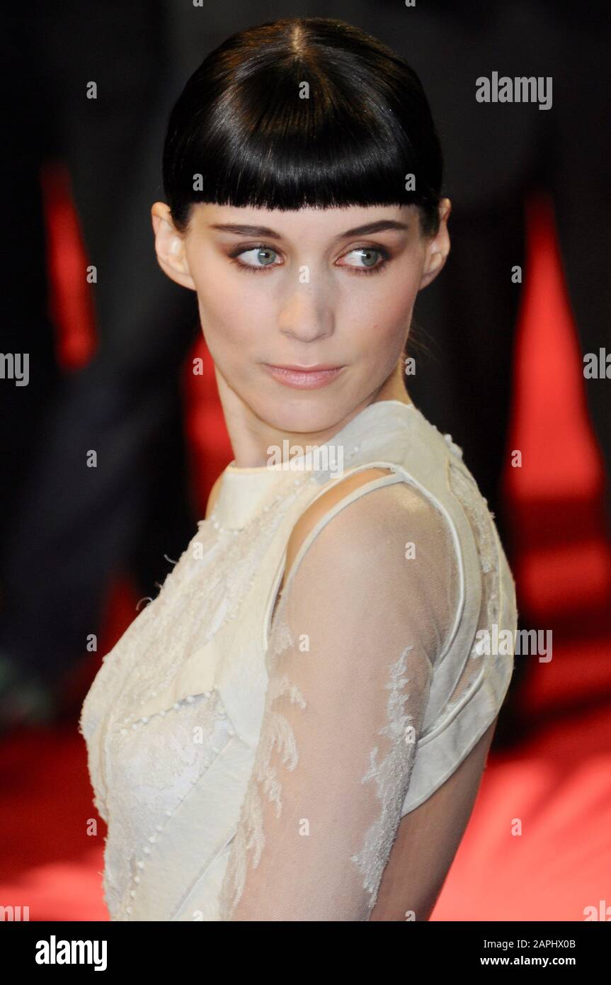 Rooney mara hi-res stock photography and images - Alamy