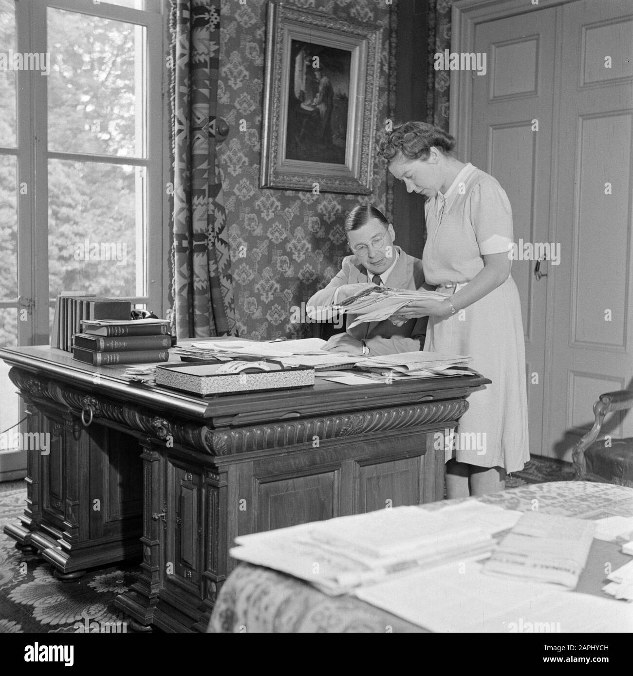 House the administrative offices hi-res stock photography and images ...