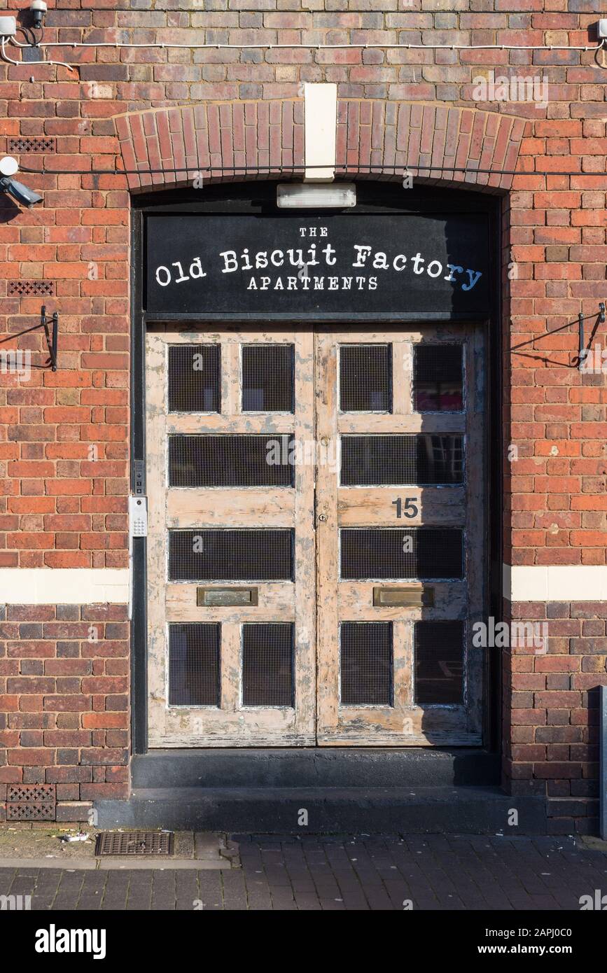 Biscuit factory hi-res stock photography and images - Alamy