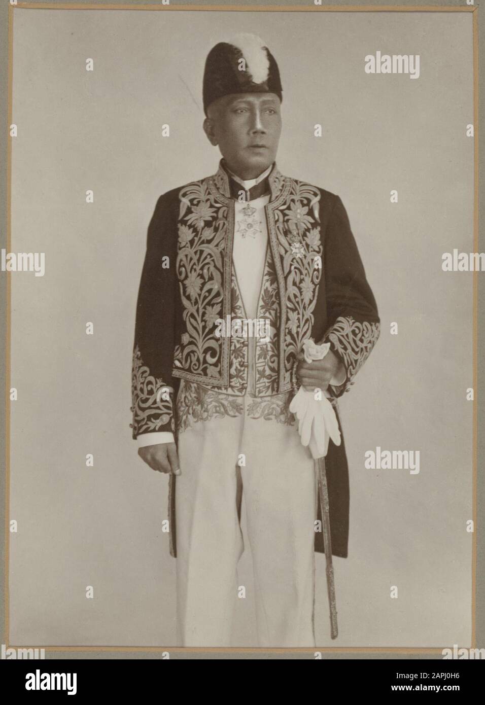 Deli Society: Official visits, anniversaries, indigenous princes ...