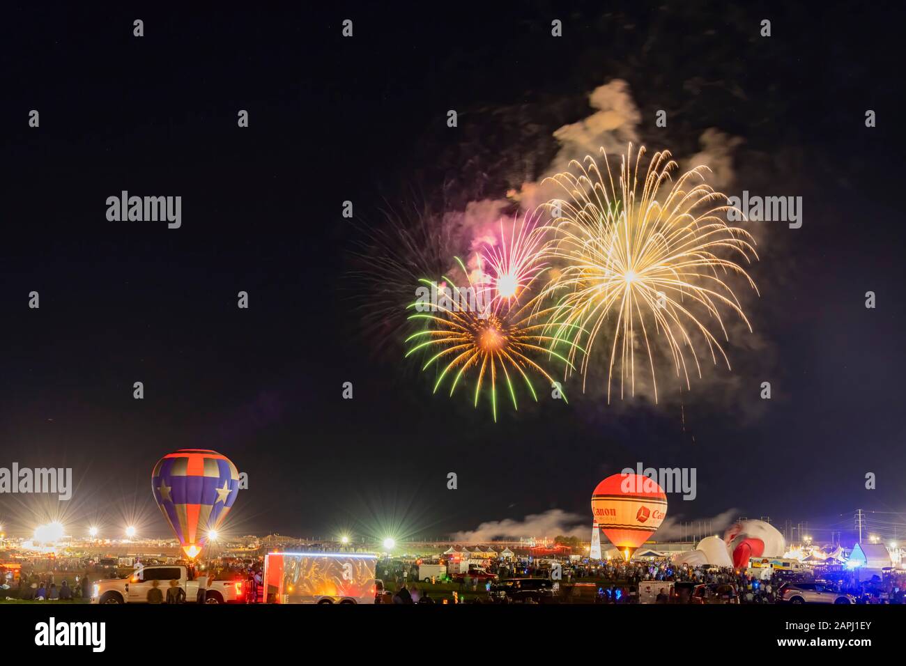 Mexico fireworks hi-res stock photography and images - Alamy