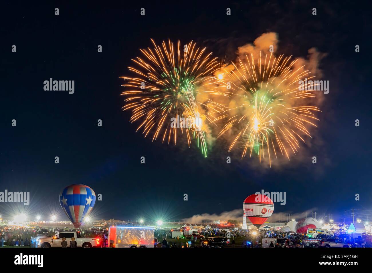 Albquerque, OCT 5: Fireworks view of the famous Albuquerque ...