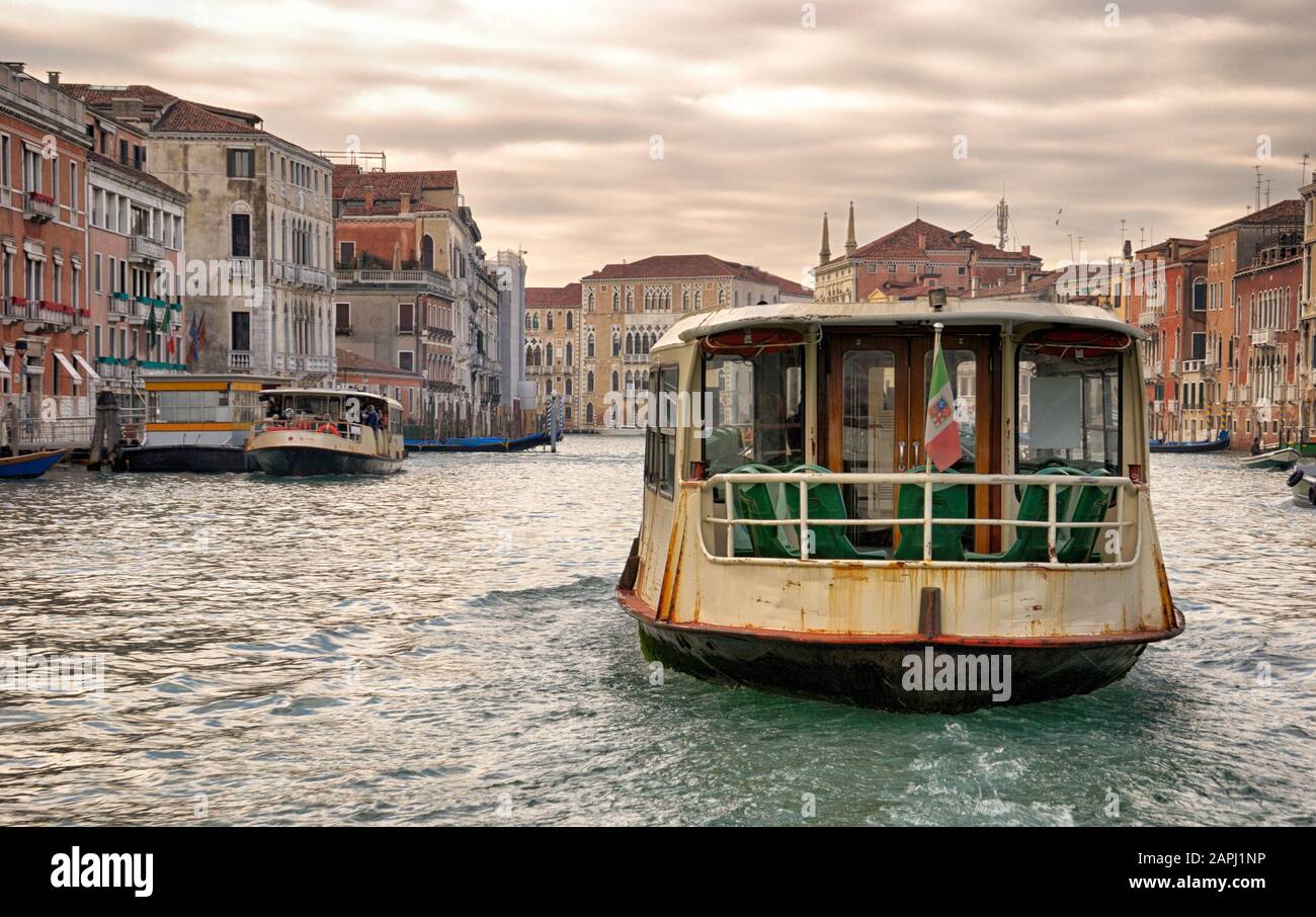 Water bus, gondolas, boats and beautiful architecture of Venice (Italy ...