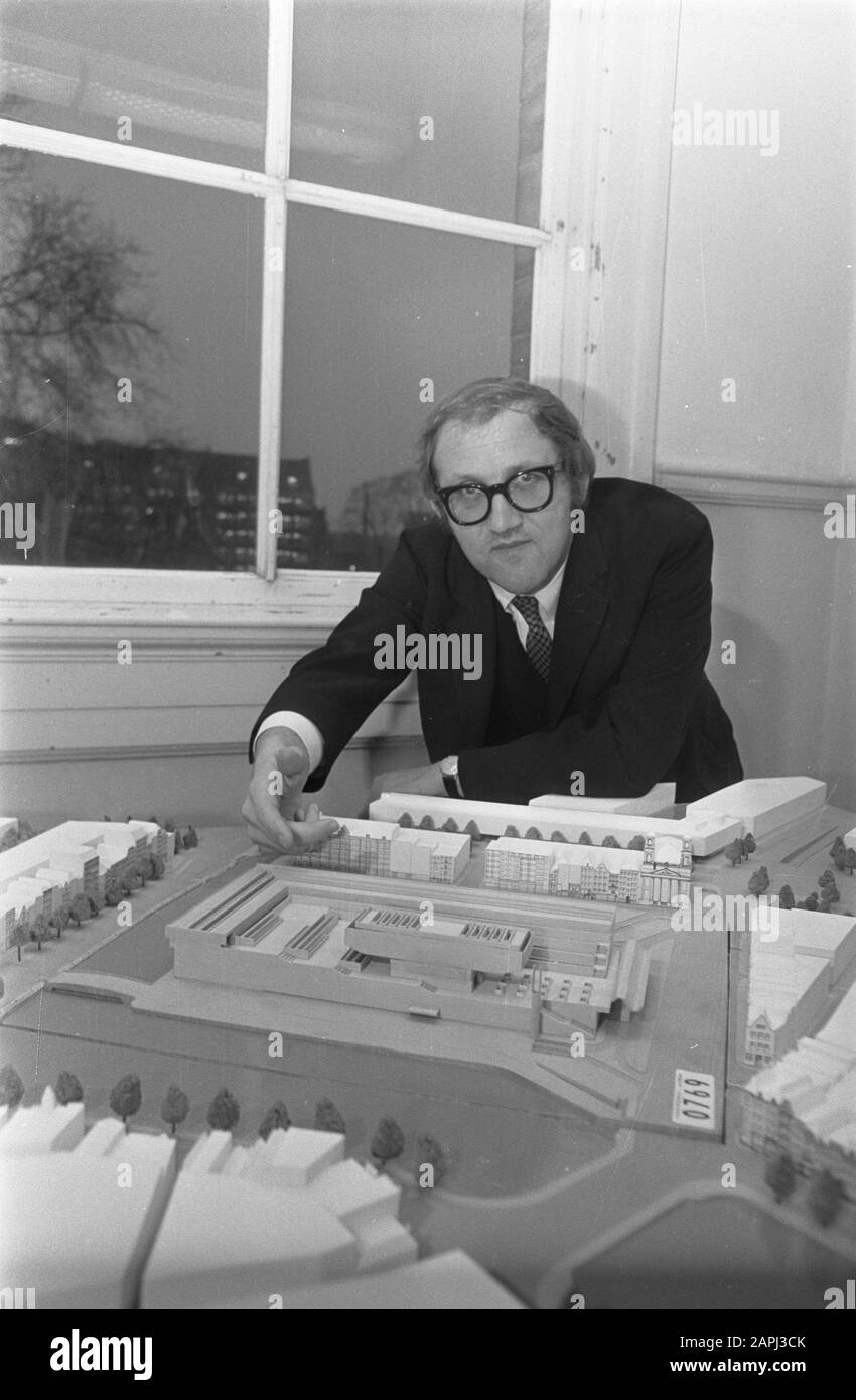 The Viennese architect W. Holzbauer explains his winning design for the ...