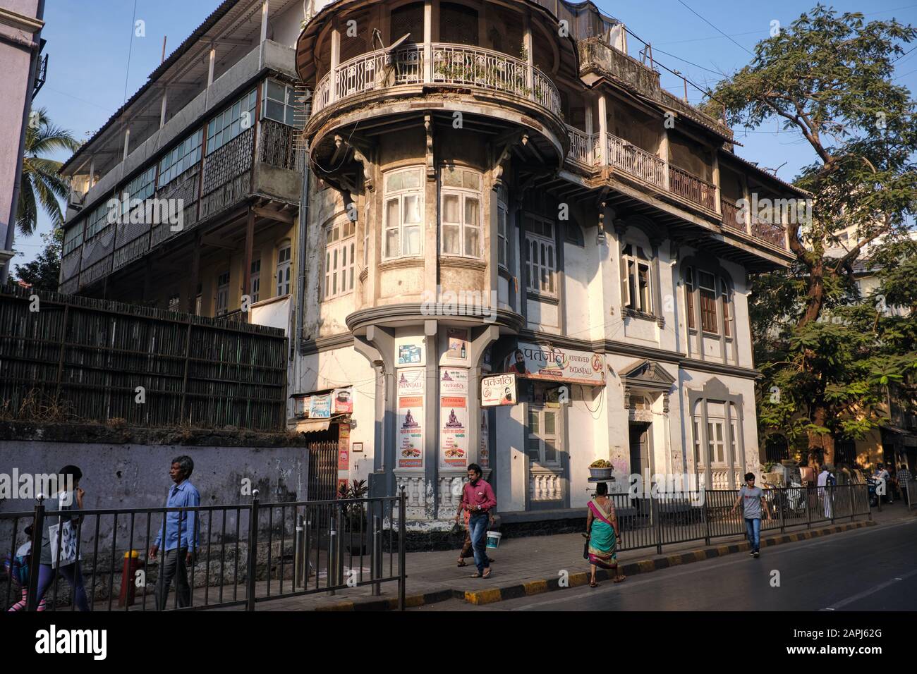 Mumbai colonial architecture hi-res stock photography and images - Alamy