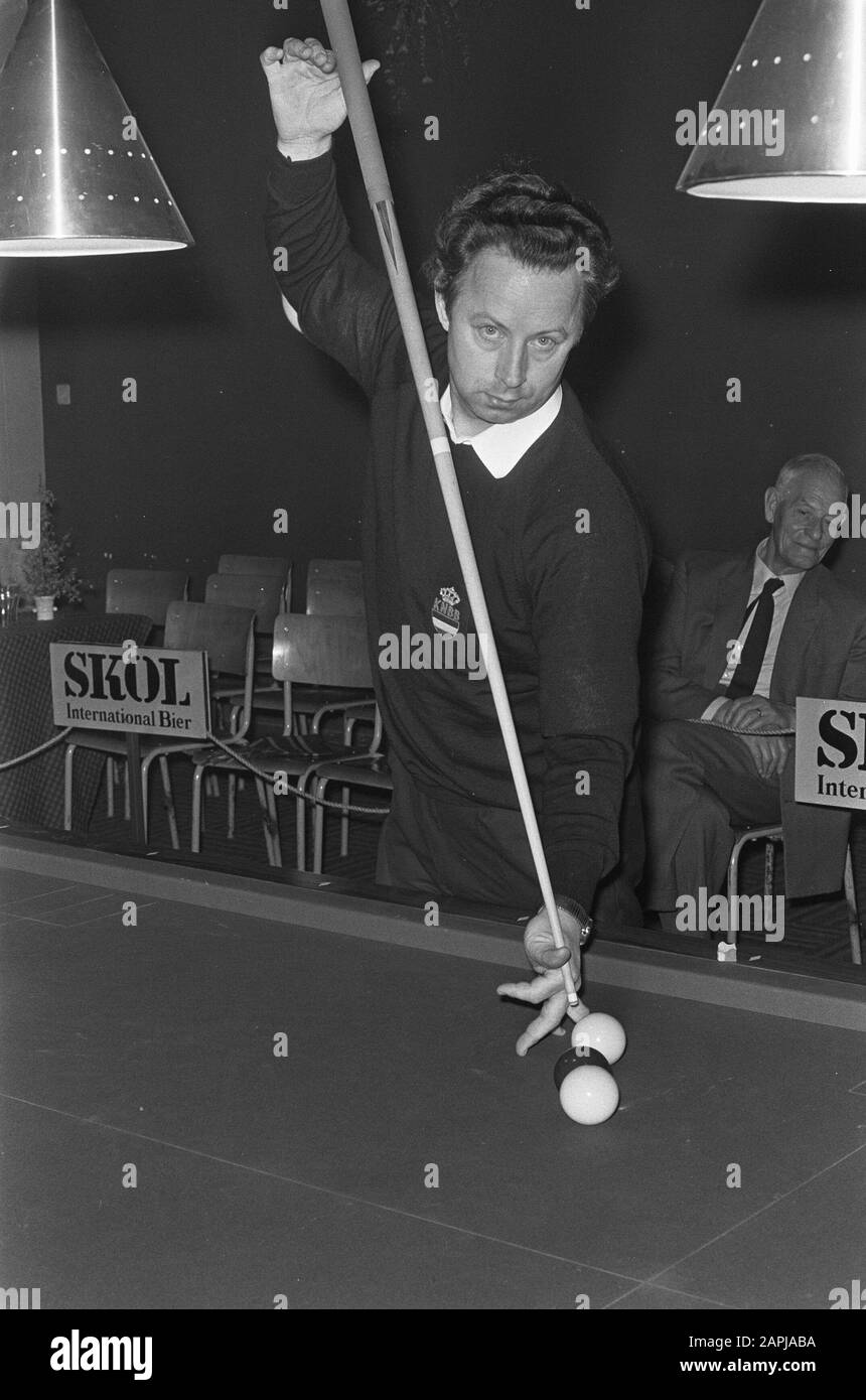 Billiards championship 71 2 hi-res stock photography and images - Alamy