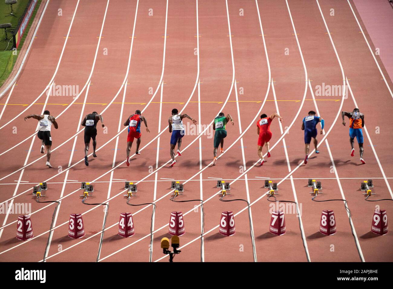 Round world run hi-res stock photography and images - Alamy