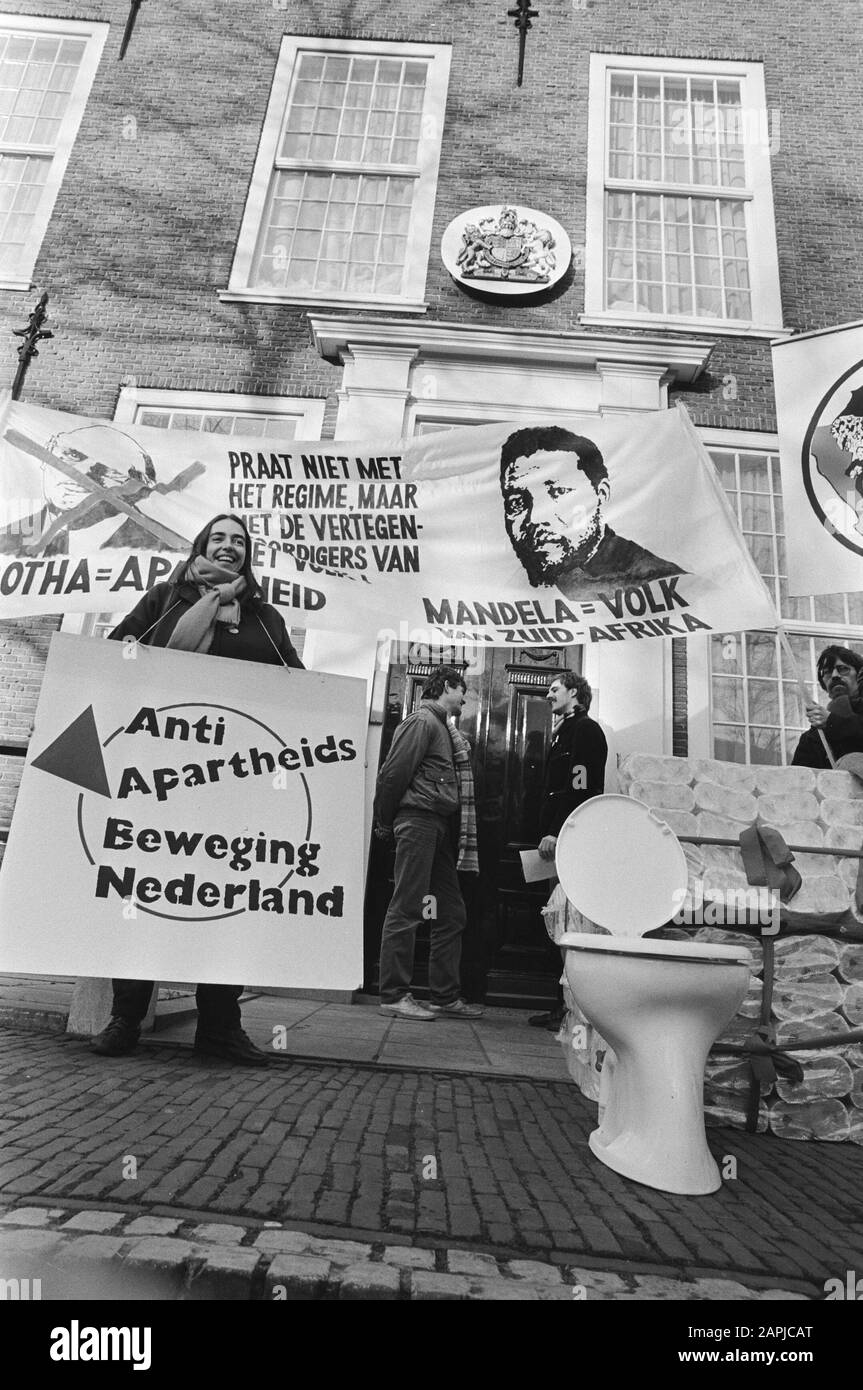 Poor treatment Black and White Stock Photos & Images - Alamy